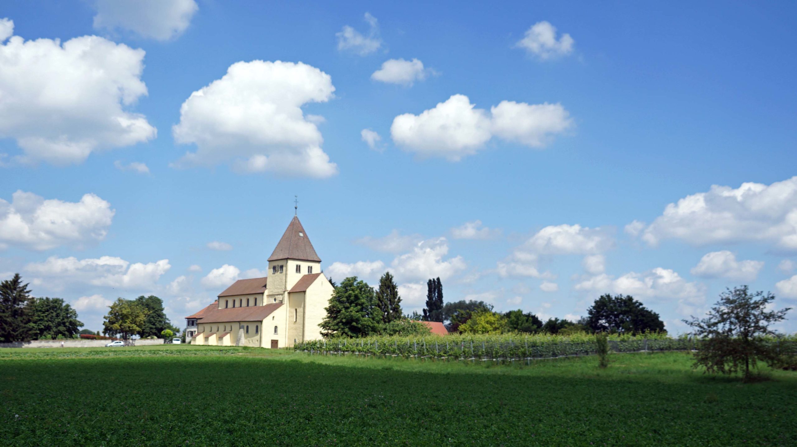 Auf der Welterbe- und Blumeninsel Reichenau - Bikeing, Hikeing ...
